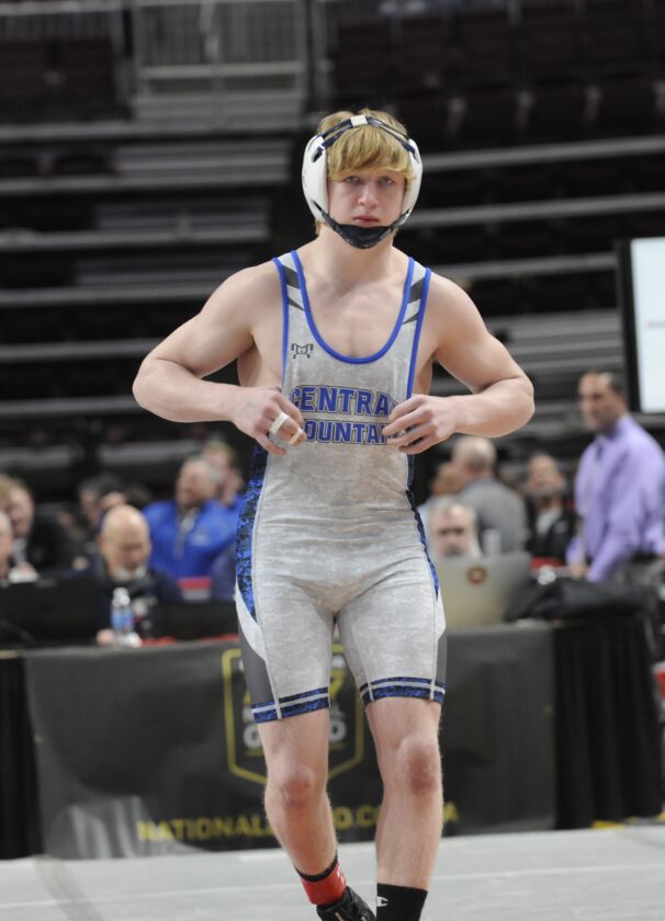 Central Mountain has three advance in Class AAA to quarterfinals | News ...